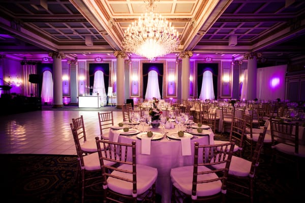 LE WINDSOR - Updated January 2026 - 1170 Rue Peel, Montréal, Quebec ...