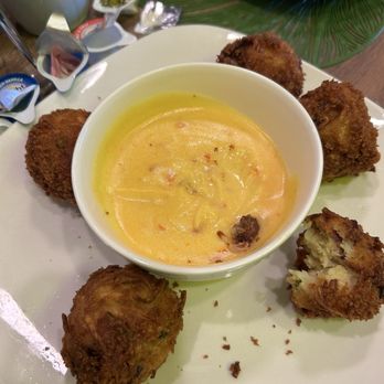 FIGMOR CAFE AND EATERY - Updated May 2025 - 132 Photos & 101 Reviews ...