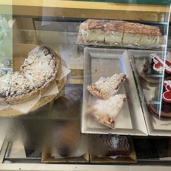 EDELWEISS EUROPEAN BAKERY - Updated October 2025 - 194 Photos & 115 ...