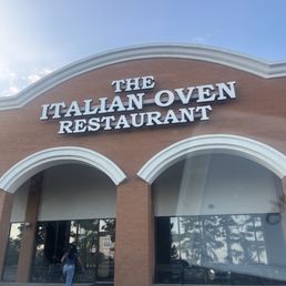THE ITALIAN OVEN RESTAURANT- STOCKBRIDGE - Updated December 2025 - 220 ...