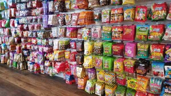 YABBAS WACKY SNACK SHACK - Updated May 2025 - 42 Photos & 17 Reviews ...