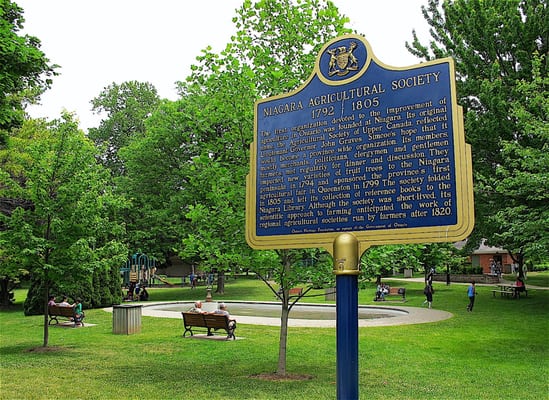 SIMCOE PARK - Updated June 2025 - 31 Photos - 169 King Street, Niagara ...