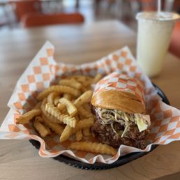 MINNIE BIRD - Updated December 2025 - 156 Photos & 115 Reviews - 1428 N ...