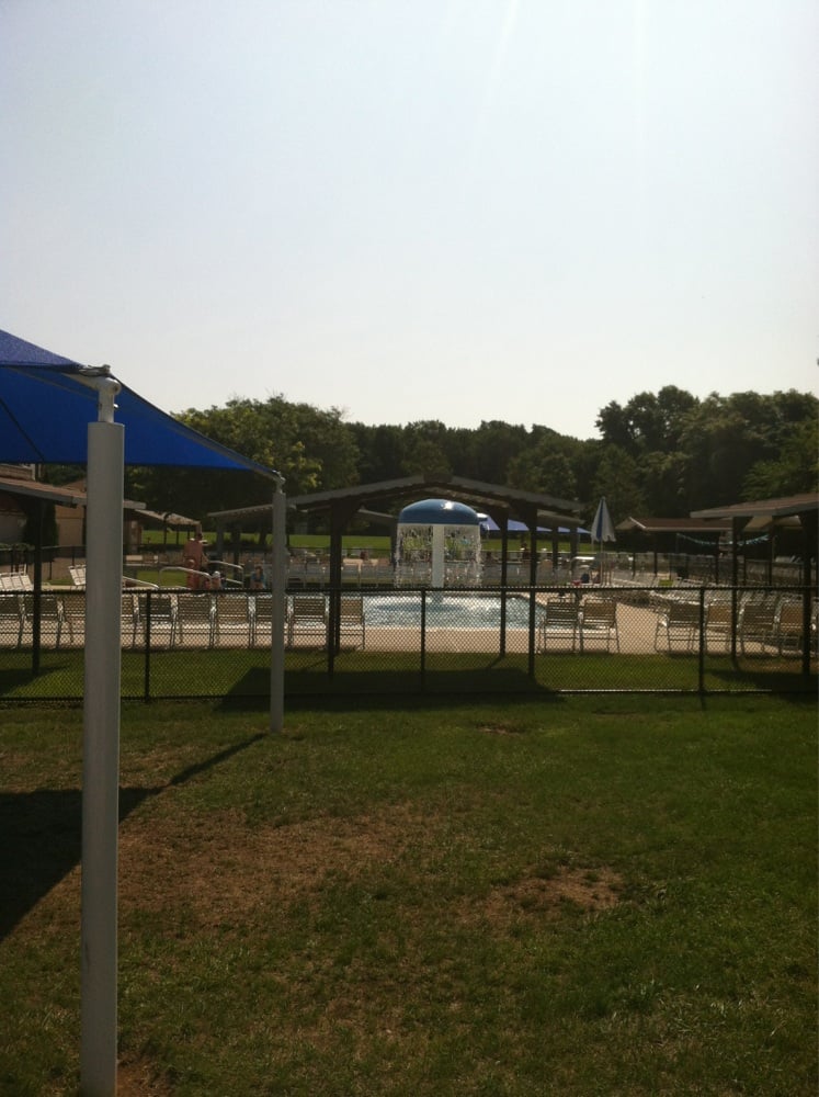 HOLMDEL TOWNSHIP SWIM CENTER - Updated April 2024 - Holmdel Rd, Holmdel ...