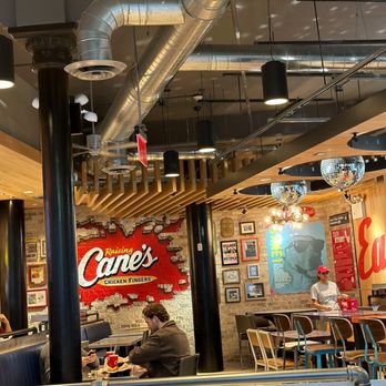 RAISING CANE’S - Updated May 2025 - 136 Photos & 64 Reviews - 10 Astor ...