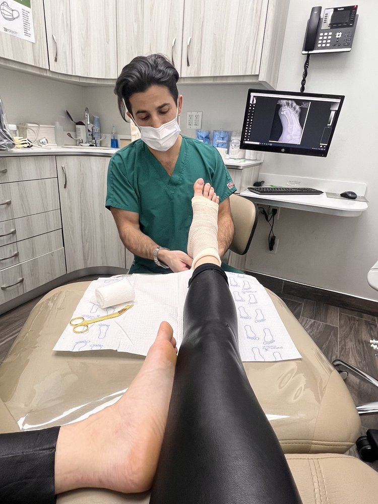 TD PODIATRY FOOT AND ANKLE DOCTORS - Updated May 2024 - 24 Photos & 20 ...
