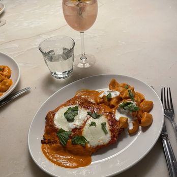 LA PECORA BIANCA SOHO - Updated June 2025 - 625 Photos & 301 Reviews ...