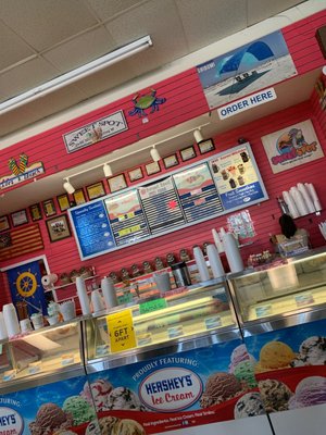 SWEET SPOT - Updated July 2024 - 44 Photos & 97 Reviews - 8201 Emerald ...