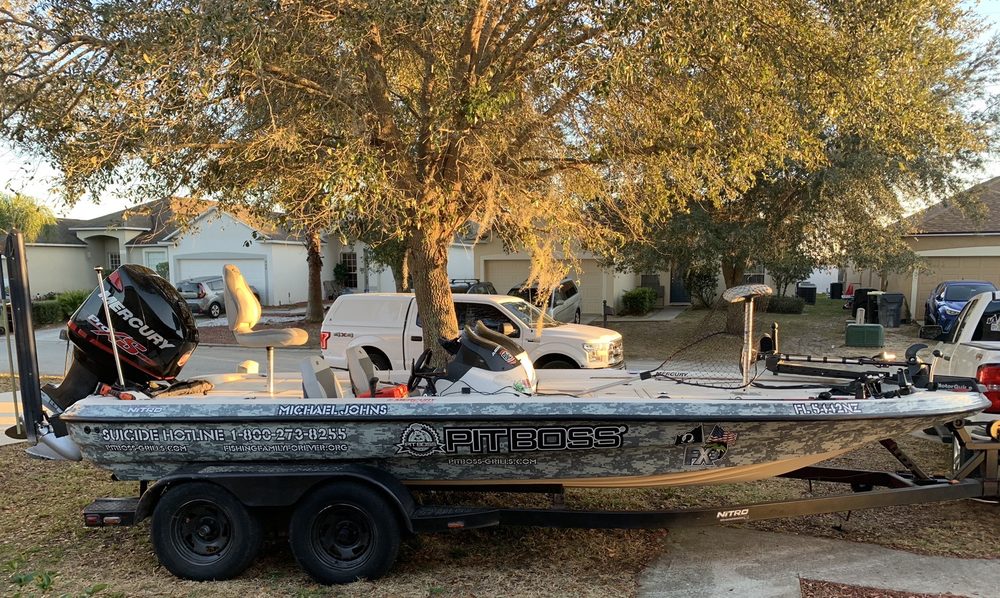 EXTREME GRAPHICS - Updated August 2024 - 20 Photos - 29996 US Hwy 27 ...