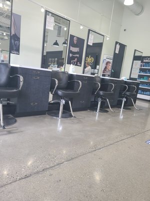 ELEVATE SALON INSTITUTE - Updated January 2026 - 24 Photos & 38 Reviews - 4050 Crooks Rd, Royal ...