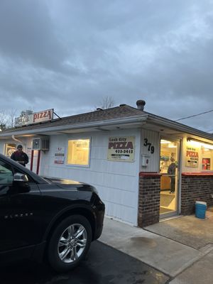 LOCK CITY PIZZA - Updated January 2026 - 22 Photos & 67 Real Reviews ...