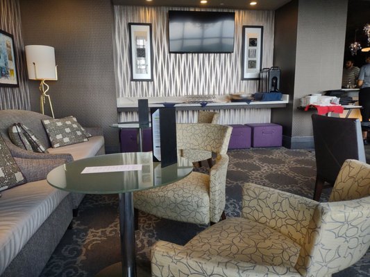 RESIDENCE INN RALEIGH DOWNTOWN - Updated December 2025 - 157 Photos ...