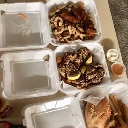 CRAWFISH HOUSE - Updated June 2025 - 877 Photos & 899 Reviews - 9826 ...