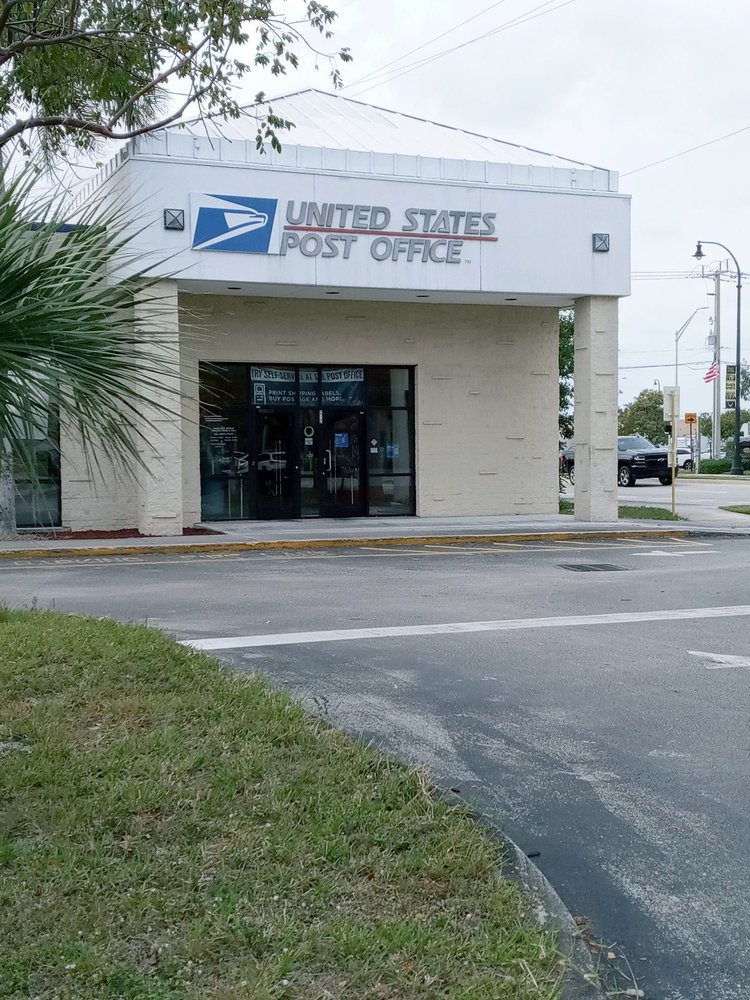 US POST OFFICE - Updated May 2025 - 212 E Hillsboro Blvd, Deerfield ...