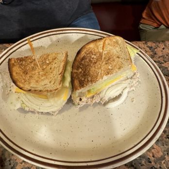 WASHINGTON SQUARE DINER - Updated December 2025 - 192 Photos & 281 ...