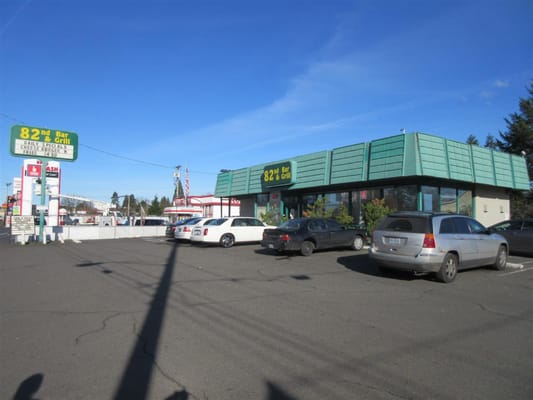 82ND STREET BAR & GRILL - Updated January 2026 - 25 Photos & 28 Reviews ...