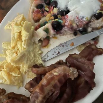 AROMAS - Updated April 2025 - 1264 Photos & 458 Reviews - 568 E Olive ...