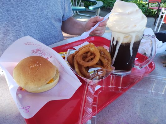 WHITE TURKEY DRIVE-IN - Updated September 2025 - 121 Photos & 119 ...