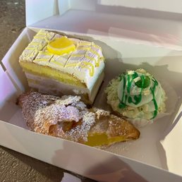 RUSSO PASTRY SHOP - Updated January 2026 - 136 Photos & 108 Reviews ...