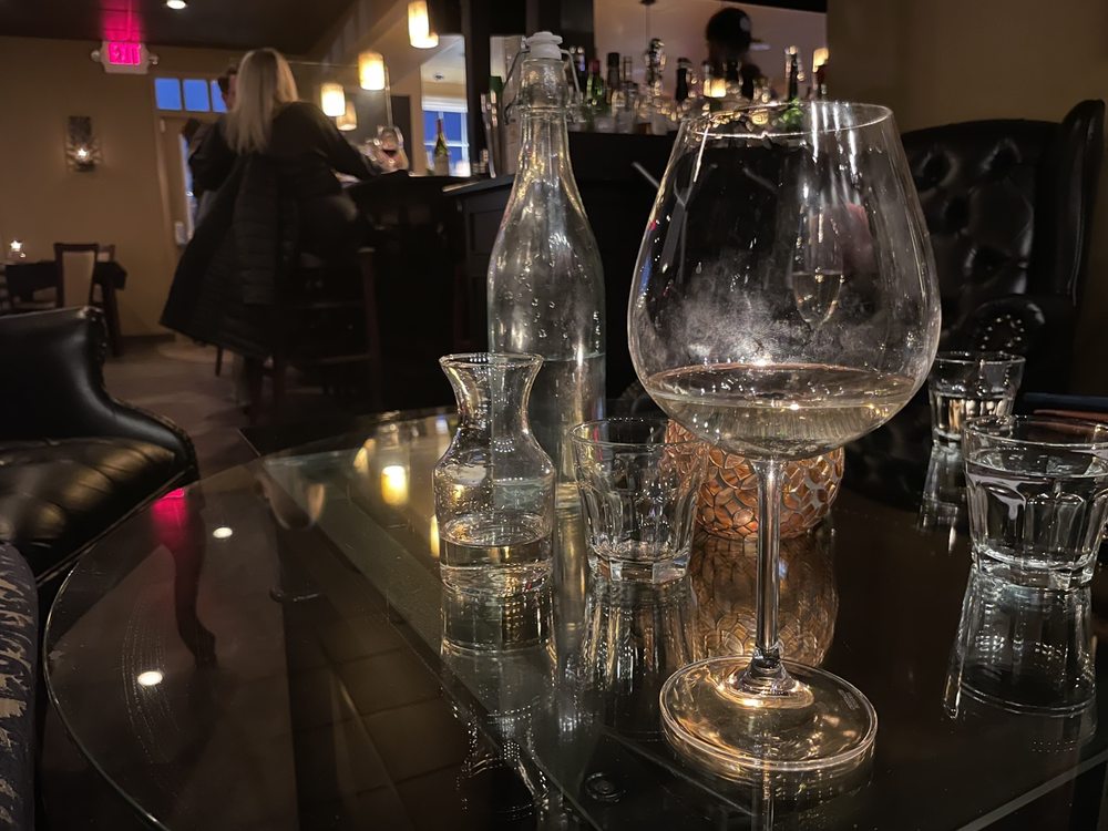 REGENCY WINE SELLERS & WINE BAR - Updated March 2025 - 40 Photos & 41 ...