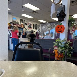 BREAKFAST STATION - 95 Photos & 164 Reviews - 8405 Northcliffe Blvd ...