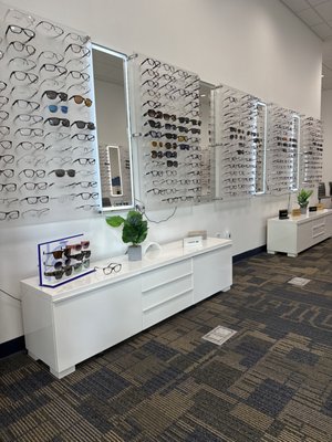 VISION UNLIMITED - Updated December 2025 - 24 Reviews - 11200 Sw 8th ...