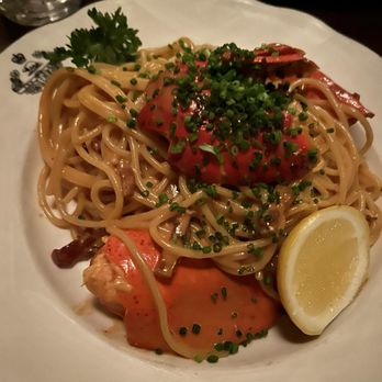 JOE BEEF - Updated December 2024 - 2250 Photos & 844 Reviews - 2491 Rue ...