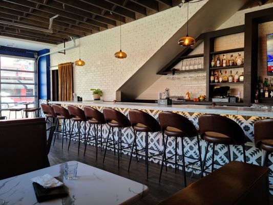 MEMI’S - Updated December 2025 - 88 Photos & 28 Reviews - 2229 W Main ...