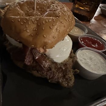 CHOMP KITCHEN AND DRINKS - Updated July 2024 - 290 Photos & 215 Reviews ...