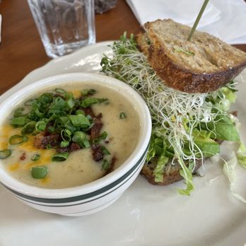 HARVEY BAKERY & KITCHEN - 490 Photos & 239 Reviews - 301 NW 13th St ...