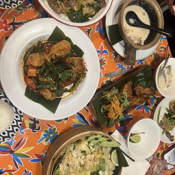 PINTOH THAI - Updated July 2025 - 960 Photos & 470 Reviews - 1442 ...