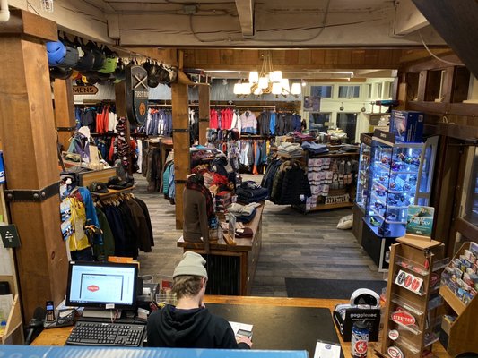 FIRST RUN SKI SHOP - Updated December 2025 - 10 Photos - 5 Village ...