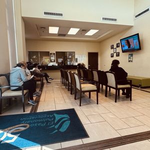 DESERT IMAGING - Updated May 2025 - 11 Photos & 25 Reviews - 1727 Lee ...