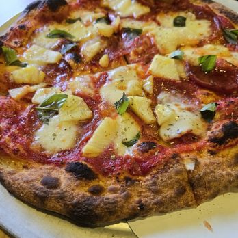 RAD PIES - Updated December 2025 - 130 Photos & 116 Reviews - 10210 ...