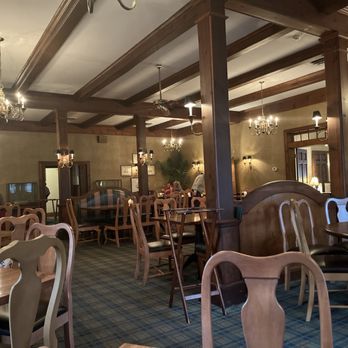 CLARK’S INN AND RESTAURANT - Updated December 2025 - 231 Photos & 329 ...
