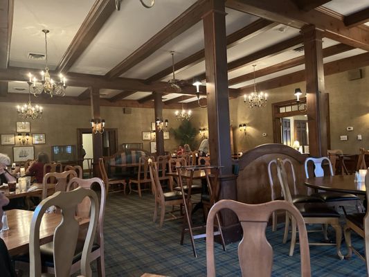 CLARK’S INN AND RESTAURANT - Updated December 2025 - 231 Photos & 329 ...