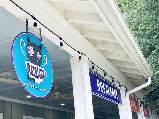 BUZZCATZ COFFEE & SWEETS - 341 Photos & 221 Reviews - 25689 Canal Rd ...