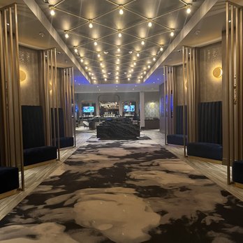 STAR CINEMA GRILL - SPRINGWOODS - Updated July 2024 - 128 Photos & 135 ...