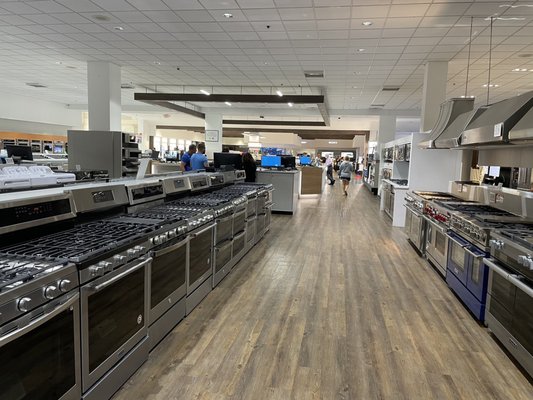 ABT ELECTRONICS - 656 Photos & 2407 Reviews - 1200 N Milwaukee Ave ...