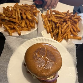 KRAVE SHACK - Updated December 2025 - 85 Photos & 78 Reviews - 10376 ...