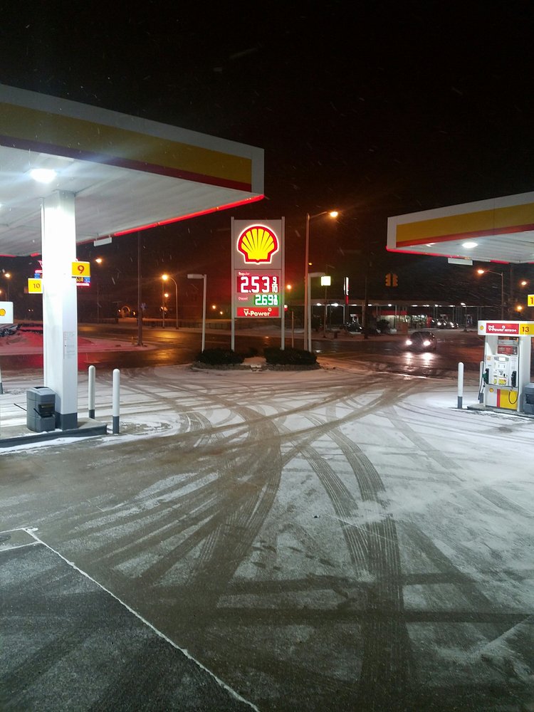 SHELL - Updated March 2024 - 491 W Michigan Ave, Kalamazoo, Michigan ...