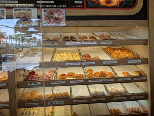 BOSTON DONUTS - 139 Photos & 198 Reviews - Donuts - 1151 W Imperial Hwy ...