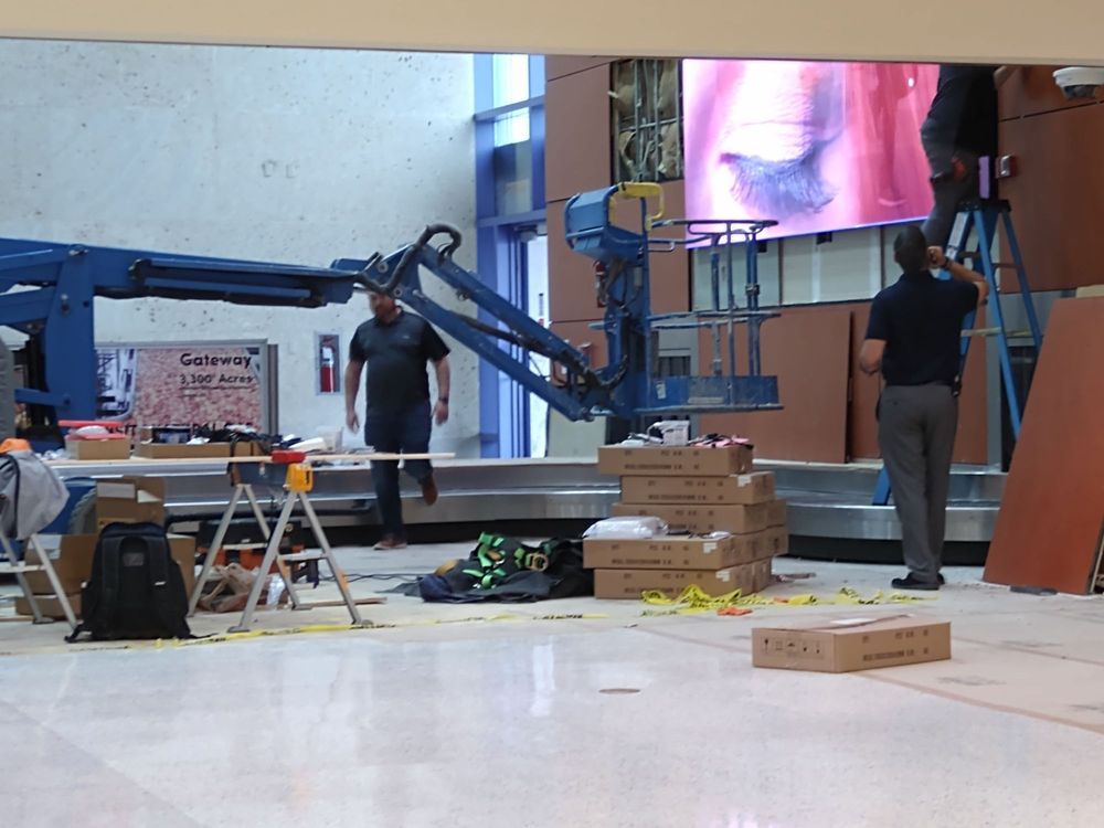 LAREDO INTERNATIONAL AIRPORT - LRD - Updated September 2025 - 25 Photos ...