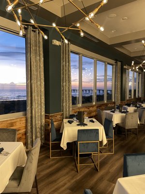 REFINERY JAX BEACH - 211 Photos & 99 Reviews - 831 1st St N ...