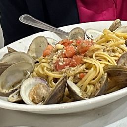 VICTORS ITALIAN CUISINE - Updated October 2025 - 28 Photos & 40 Reviews ...