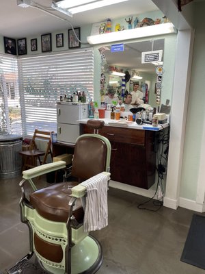 OLD FLORIDA BARBER SHOP - Updated October 2025 - 17 Photos & 32 Reviews ...