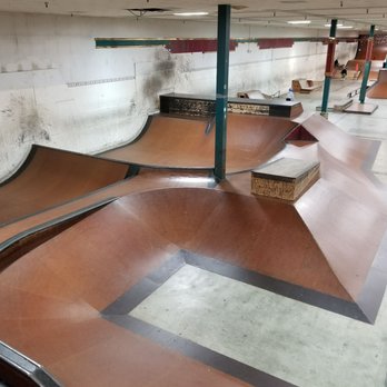 CHENGA WORLD SKATE PARK & PRO SHOP - Updated December 2025 - 23 Photos ...