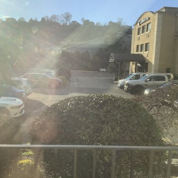 COMFORT INN EDGEWATER ON HUDSON RIVER - Updated December 2025 - 49 ...