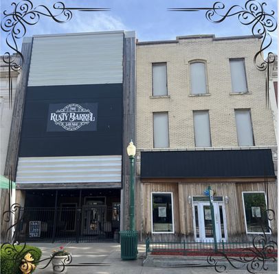 THE RUSTY BARREL LOUNGE - Updated January 2026 - 224 5th Ave S, Clinton ...