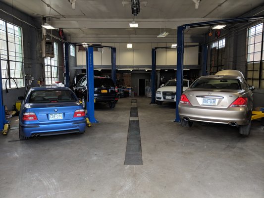 CHAMPA AUTO REPAIR & COLLISION CENTER - Updated July 2024 - 12 Photos ...